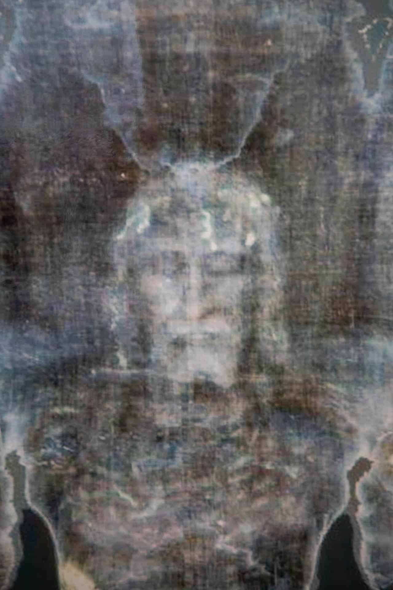 Exposition à Montligeon sur le linceul de Turin, le Saint Suaire ...