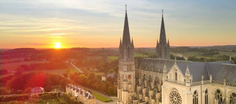 Une ardoise pour Montligeon - Sanctuaire de Montligeon